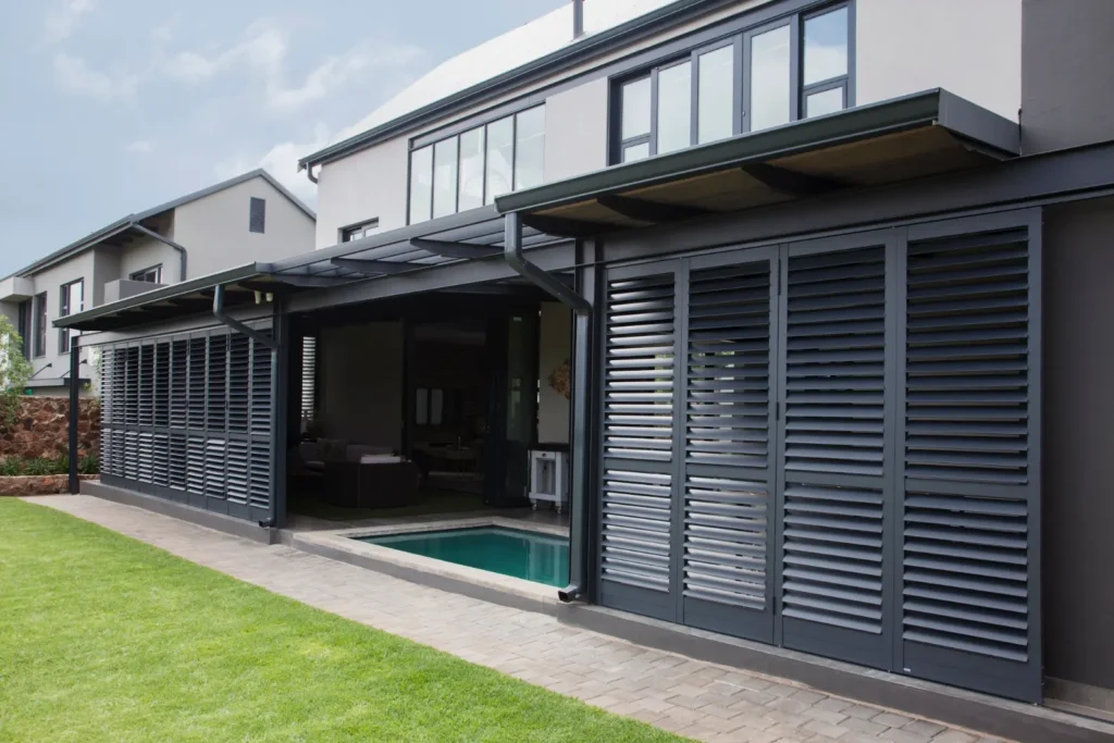 Roller Shutters Dubai - Custom Made Rolling Shutter Supplier